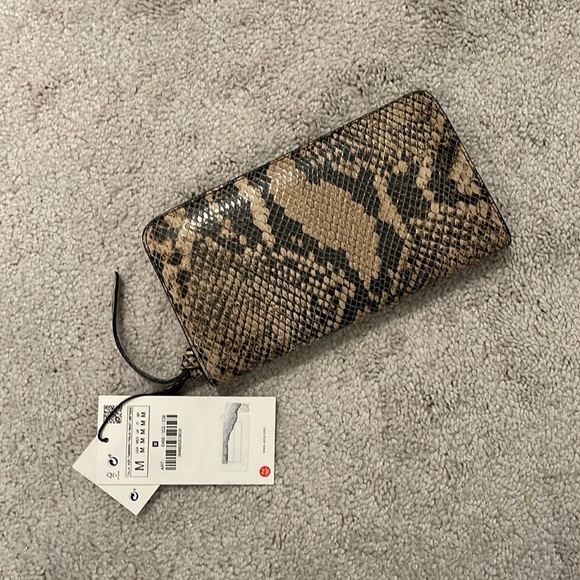 Zara | Bags | Zara Wallet | Poshmark